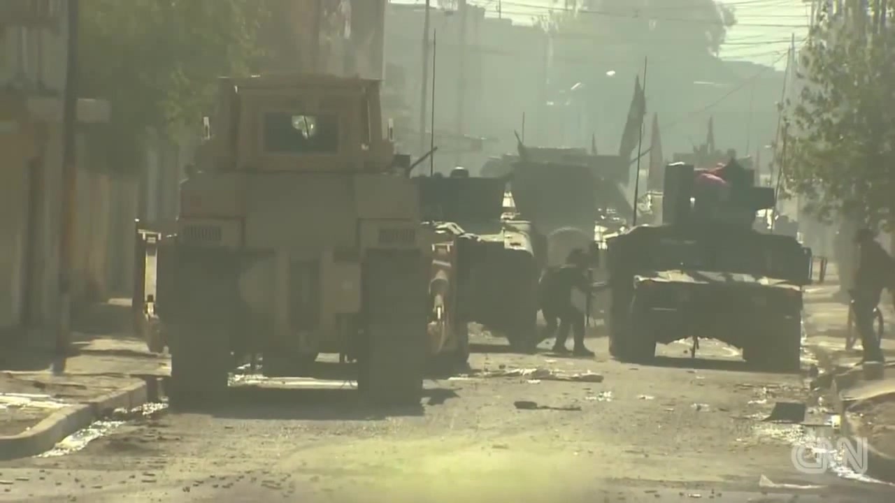 CNN reporter trapped with Iraqi forces during ISIS attack - Coub