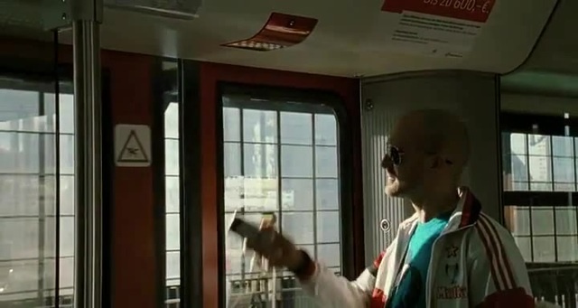 Paul Kalkbrenner (DJ Ickarus) - Train 🚇 - Coub