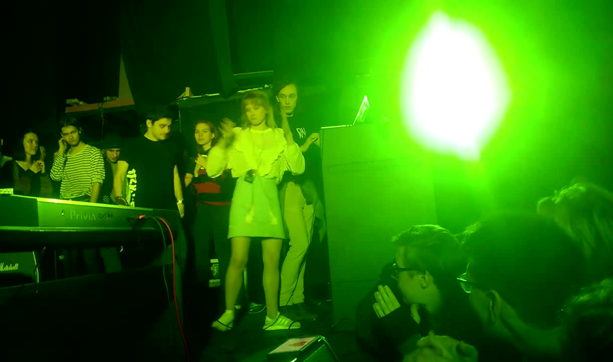 Spooky Scary Lisa - Coub