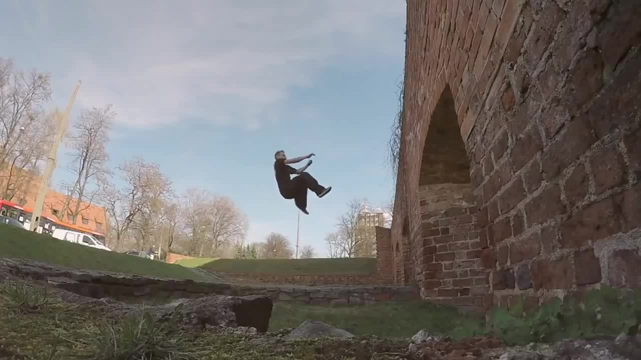 Incredible Parkour and Freerunning 2017 - Coub