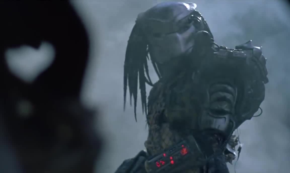 Predator in Moscow Metro - Coub