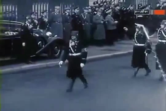 Waffen SS March - Colour Footage ( by kind permission of SkadTheReaper ...