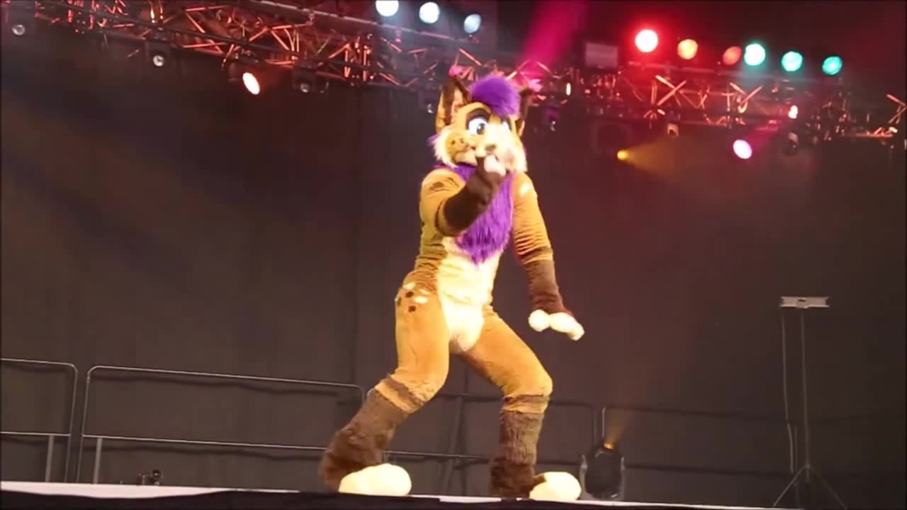 Strobes (1st Place) - AC 2019 Fursuit Dance Competition - Coub