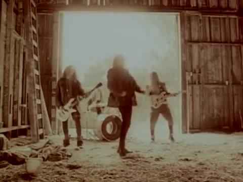 Alice In Chains - Man In The Box - Coub