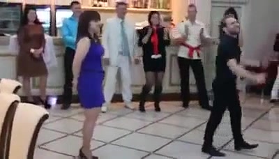 Funny macho man dance - Ржачный танец мачо - Coub