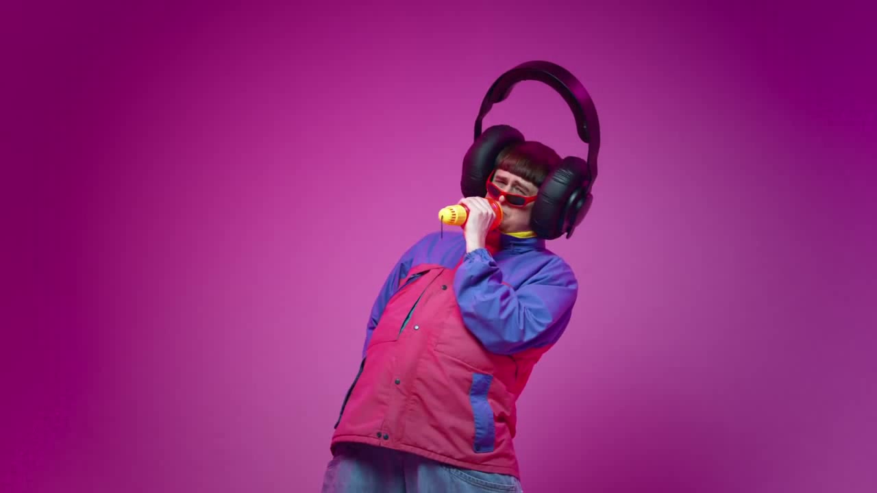 Oliver Tree - Let Me Down [Official Music Video] - Coub