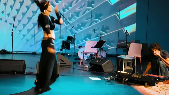 Berlin Melodic Techno - Live Juno 106 and Didjeridoo - Coub