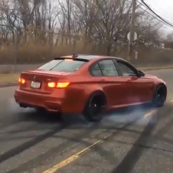 BMW M3 F80 burnout - Coub