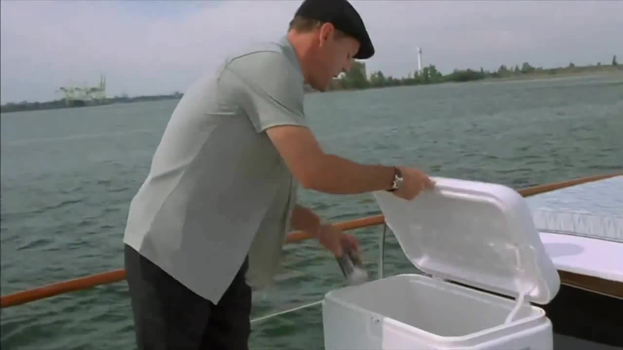 9 yards beer scene - Coub