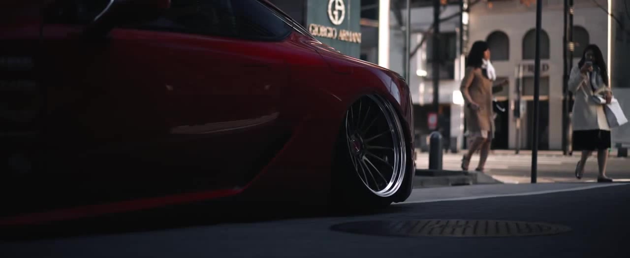 Toru's Bagged Lexus LC500 | 4K - Coub