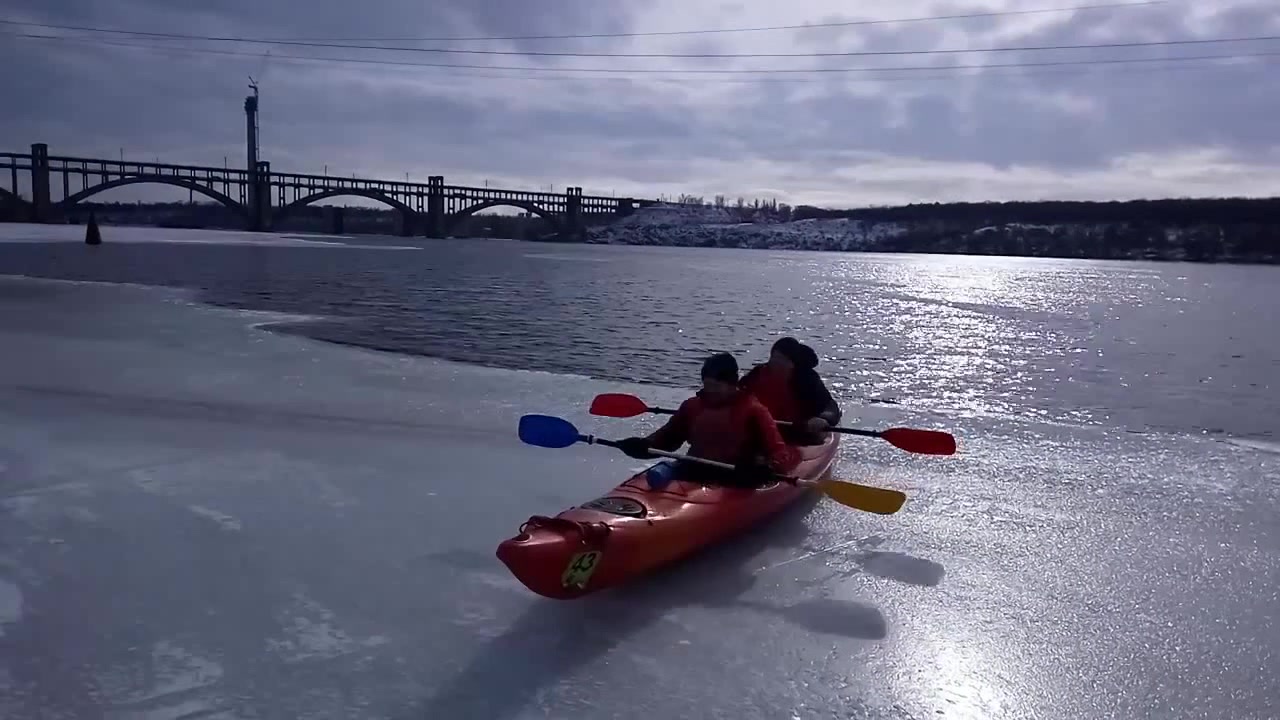 Kayak can dance - Coub