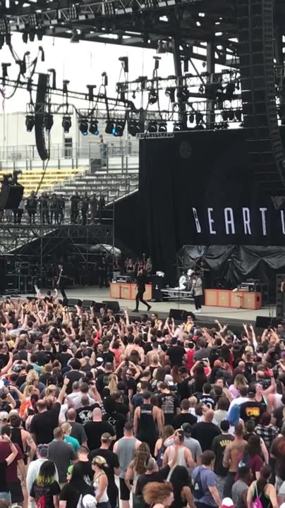 Beartooth-Hated Live From Rock on the Range - Coub