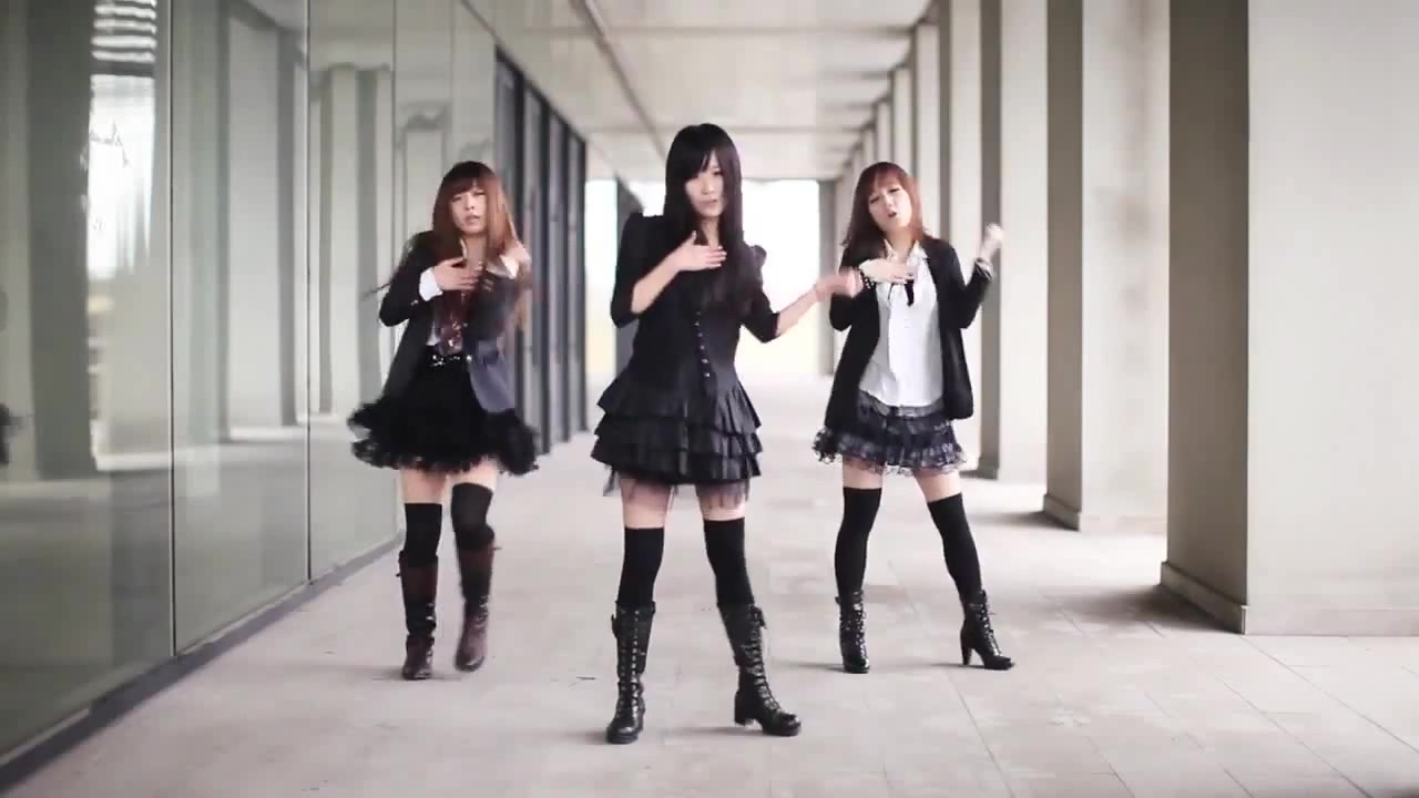 Japanese girl dance - Coub