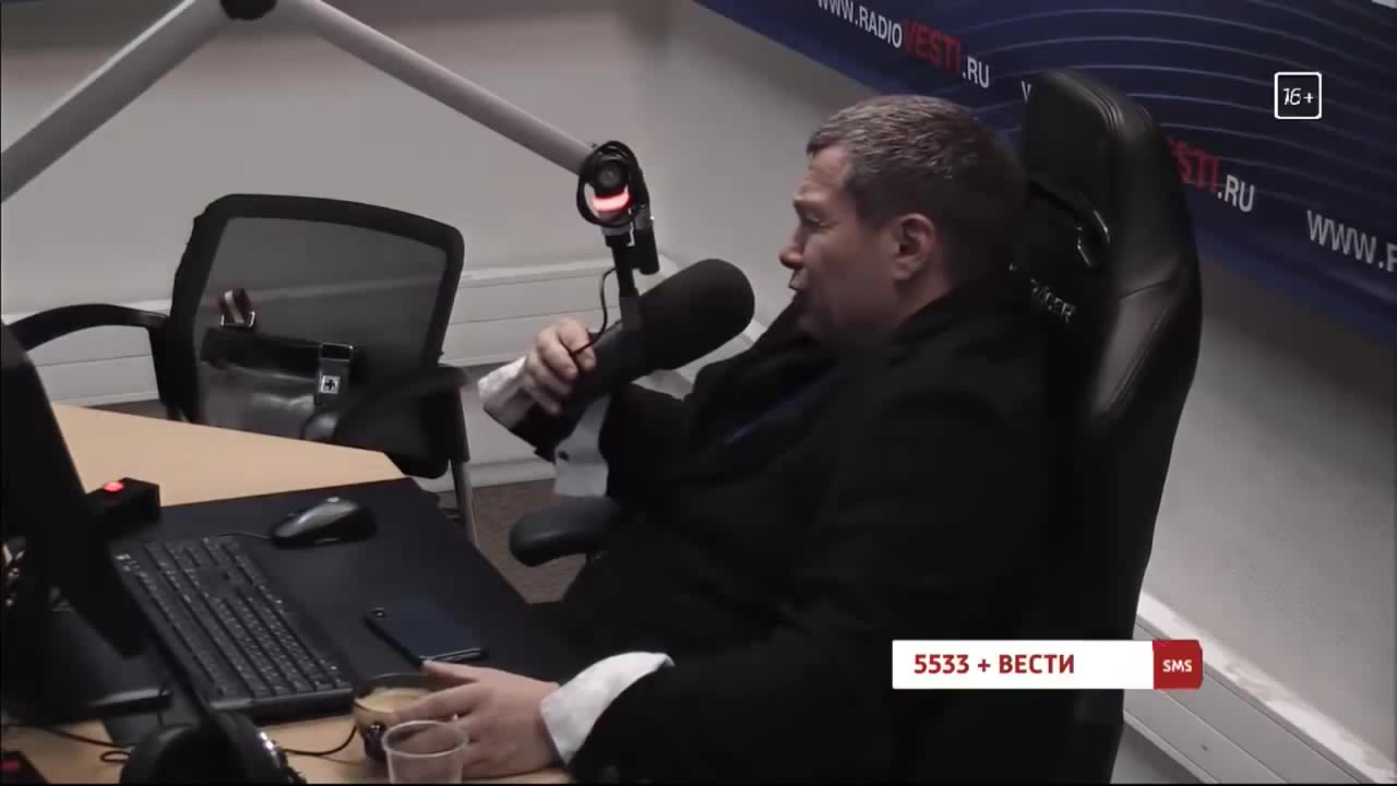 Пирожок с ничем (На случай Важных переговоров) - Coub