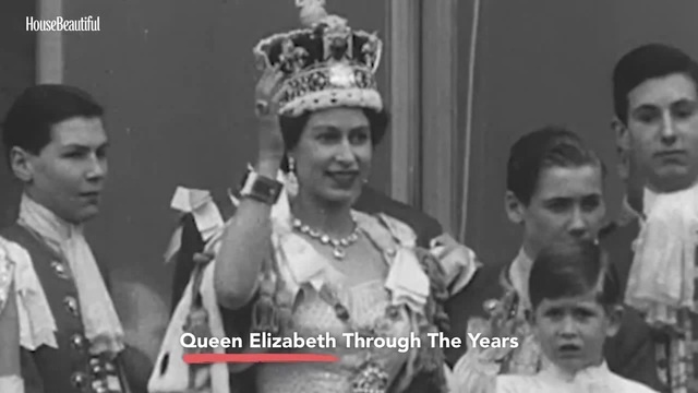 Queen Elizabeth Fashion Through the Years Part 2: 1944 to 1965 (song ...