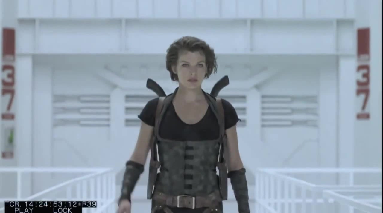 Resident Evil Afterlife bloopers - Coub