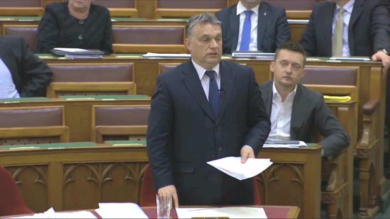 Mi jár Rogán fejében? - Coub