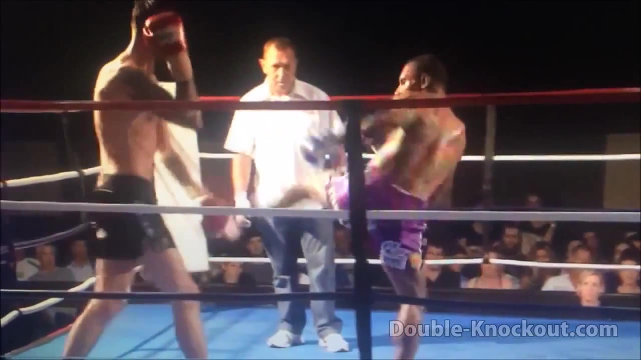 Insane Tornado Kick Knockout - Coub