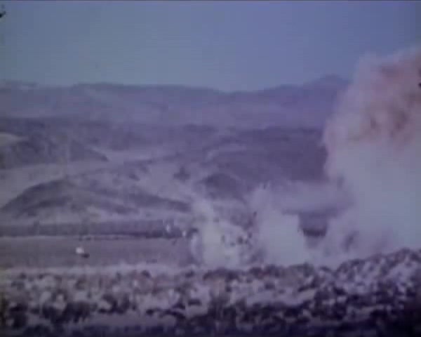 Warzone :BLU-96/B 2000lb Fuel-Air Explosive (FAE II) Bomb - Coub