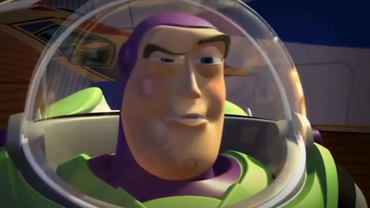 BUZZ LOOK AN ALIEN! - Coub