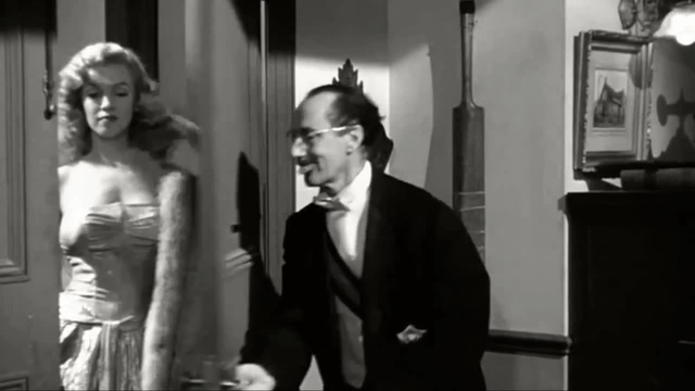 Behind The Diamond - Coub