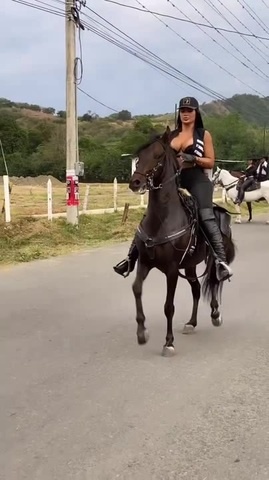 Look at my horse - Coub