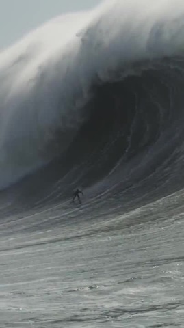 100-Foot Wave at Nazaré, Portugal 🌊 - Coub