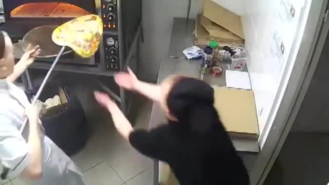 Taking A Pizza Out Of The Oven Fail - Coub