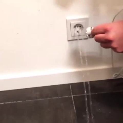 meet the engineer - Coub