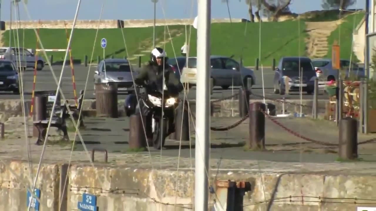 James Bond Motorcycle - Coub