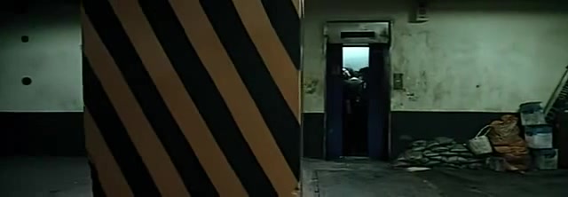 Oldboy - 25:1 Fight Scene (HQ) - Coub