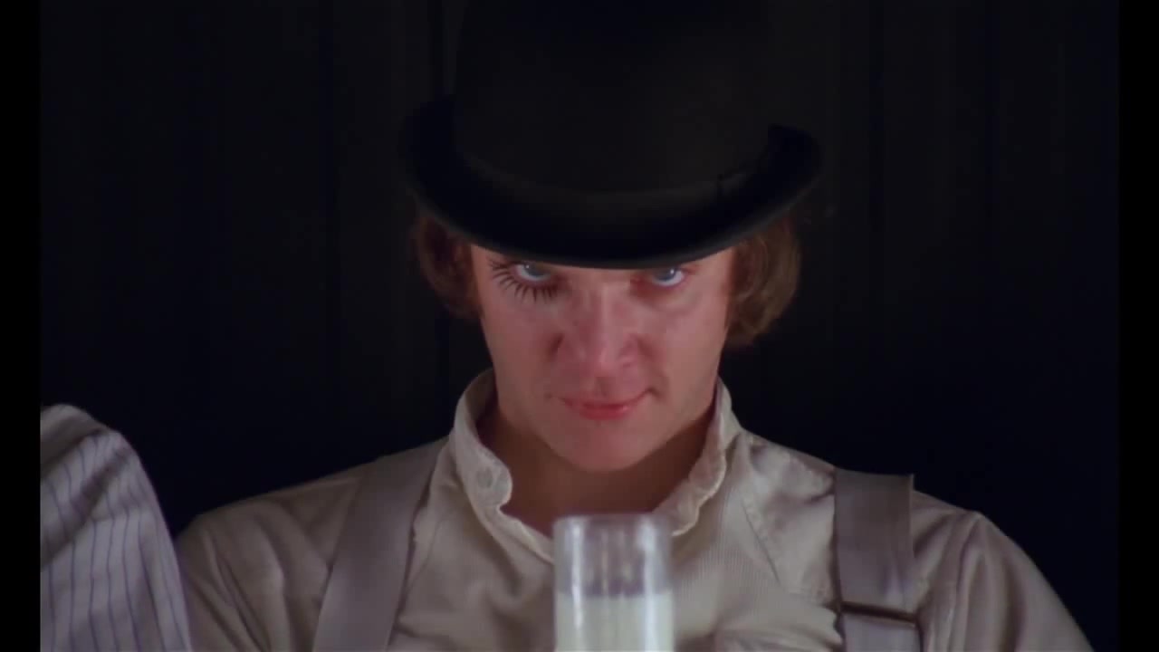 The Kubrick zoom - Coub