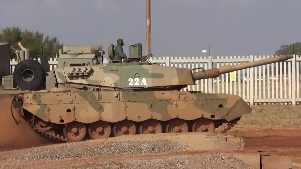 Centurion Tank in Action - Coub