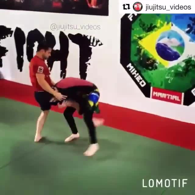 If you like easy stuff, here it is, the easiest counter to a Single Leg taked... - Coub
