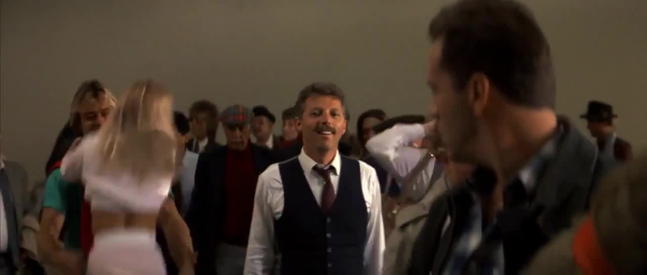 "California" - Die Hard - Coub