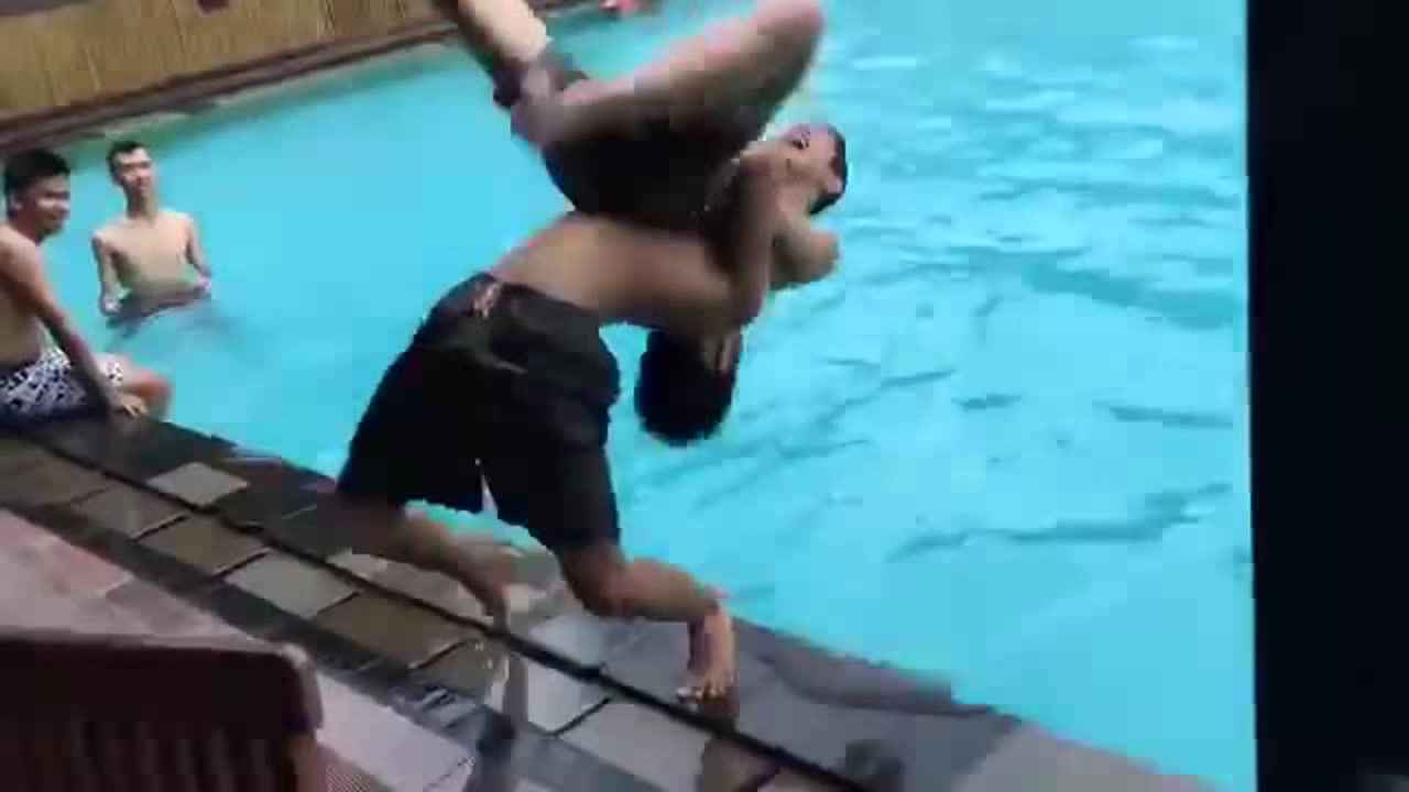 Flip Into Pool - Coub