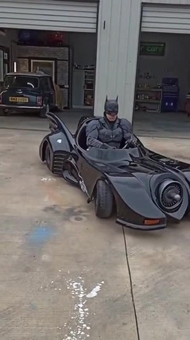 batman & mobile - Coub