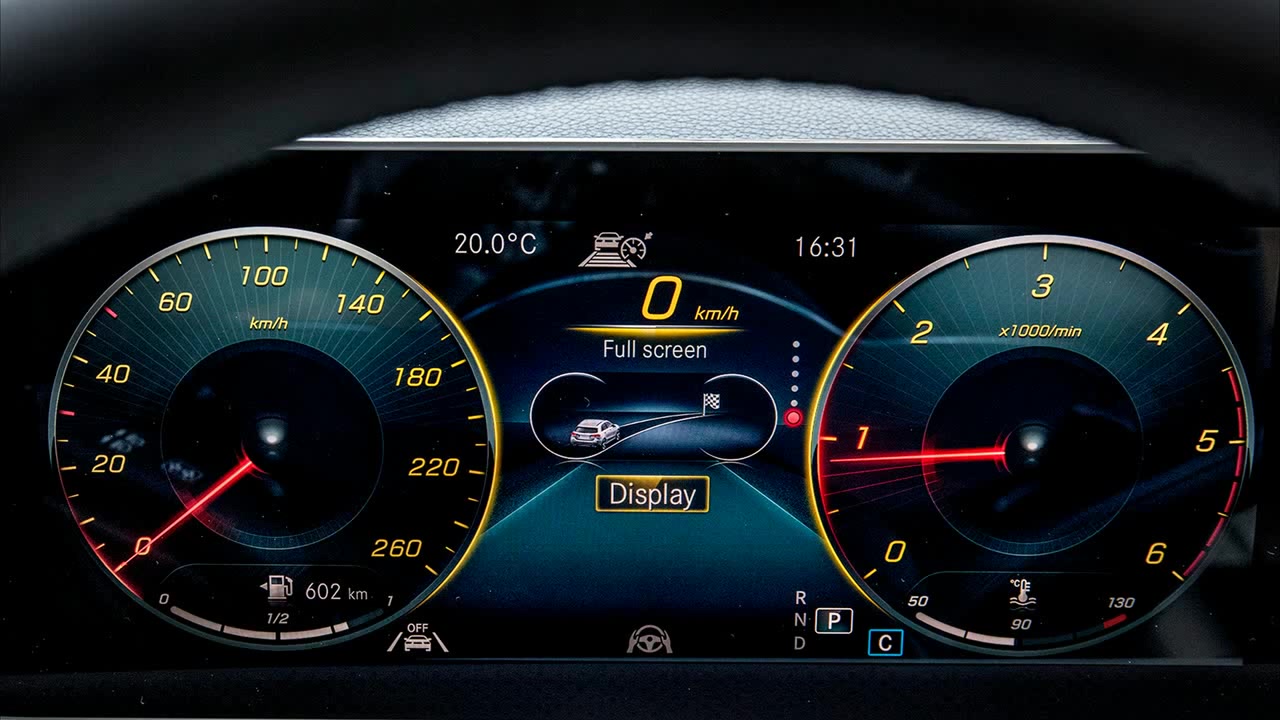 Приборный щиток нового Mercedes-Benz A-класса - Coub