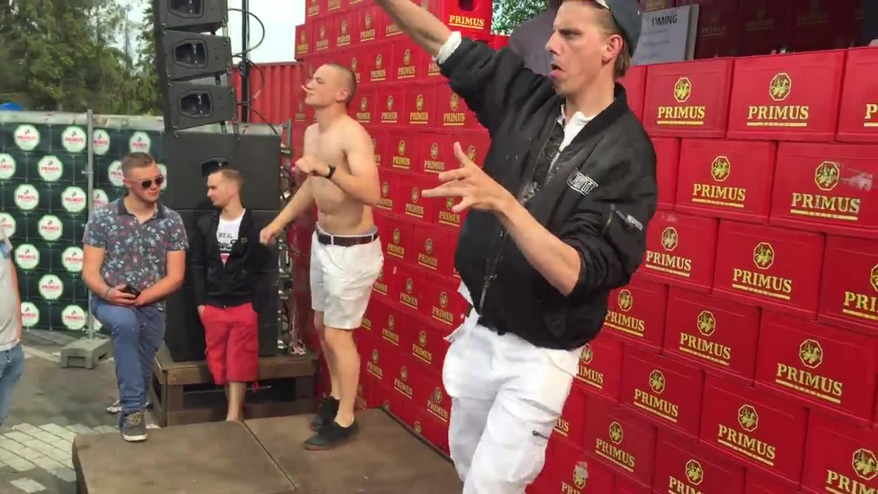Hardcore Raver in tears after losing epic dancebattle - Coub