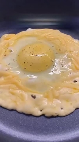 Scrambled eggs with cheese. Full video in 💫Telegram channel : @culinaryD - Coub