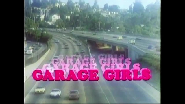 GARAGE GIRLS - Coub