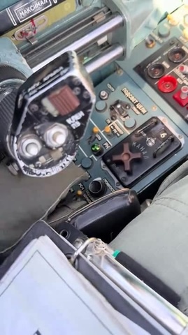 𝔽𝕝𝕚𝕘𝕙𝕥 𝕚𝕟𝕥𝕠 𝕥𝕙𝕖 𝕍𝕠𝕚𝕕 - Coub