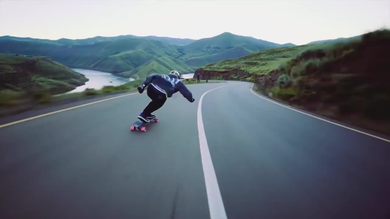 Epic downhill longboarding on higest speed - Coub