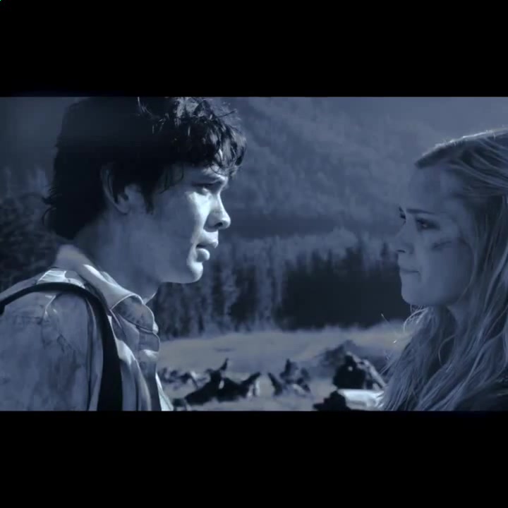 just thought i'd post one final, shitty bellarke edit. cc celestial rm greene bean ib starlight ...