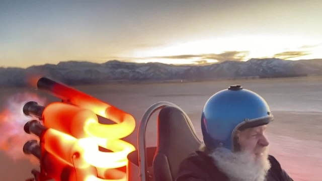 Crazy Rocketman: Riding the "Beast" jet engine go kart. - Coub