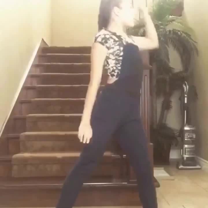 Forward or backward? #Kayceerice Fantastic dancer. (My music choice) - Coub