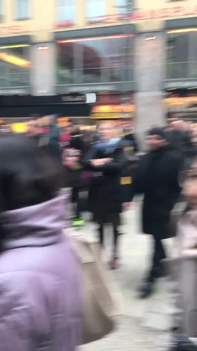 Walk in the crowd. - Coub