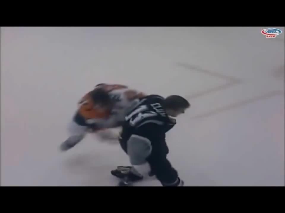 12-15-12 Zac Rinaldo vs. Richard Clune - Coub