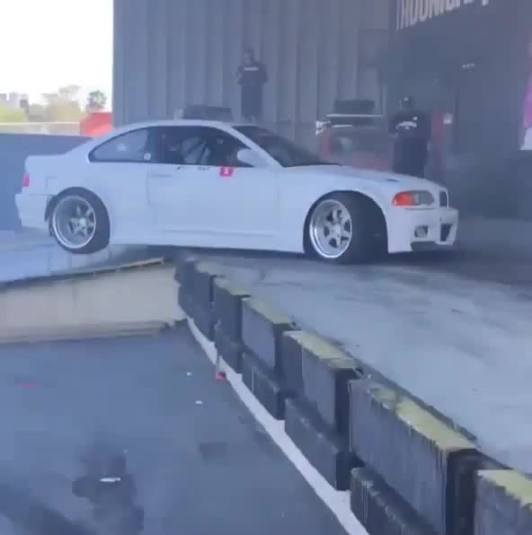BMW M3 E46 crazy drifting - Coub