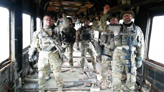 TF145 on the road - Coub